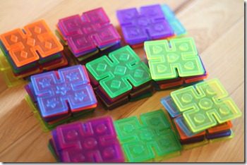 Interlox {Guidecraft Mom Review}